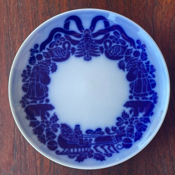 Marshall Fields | Holiday | Danish Modern Flow Blue Marshall Fields ...